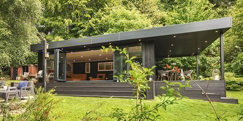 Choosing your garden room cladding: The Benefits of Composite Cladding