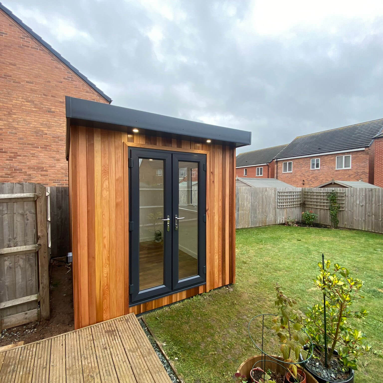 Small Garden Office | Micro Office | Cabin Master