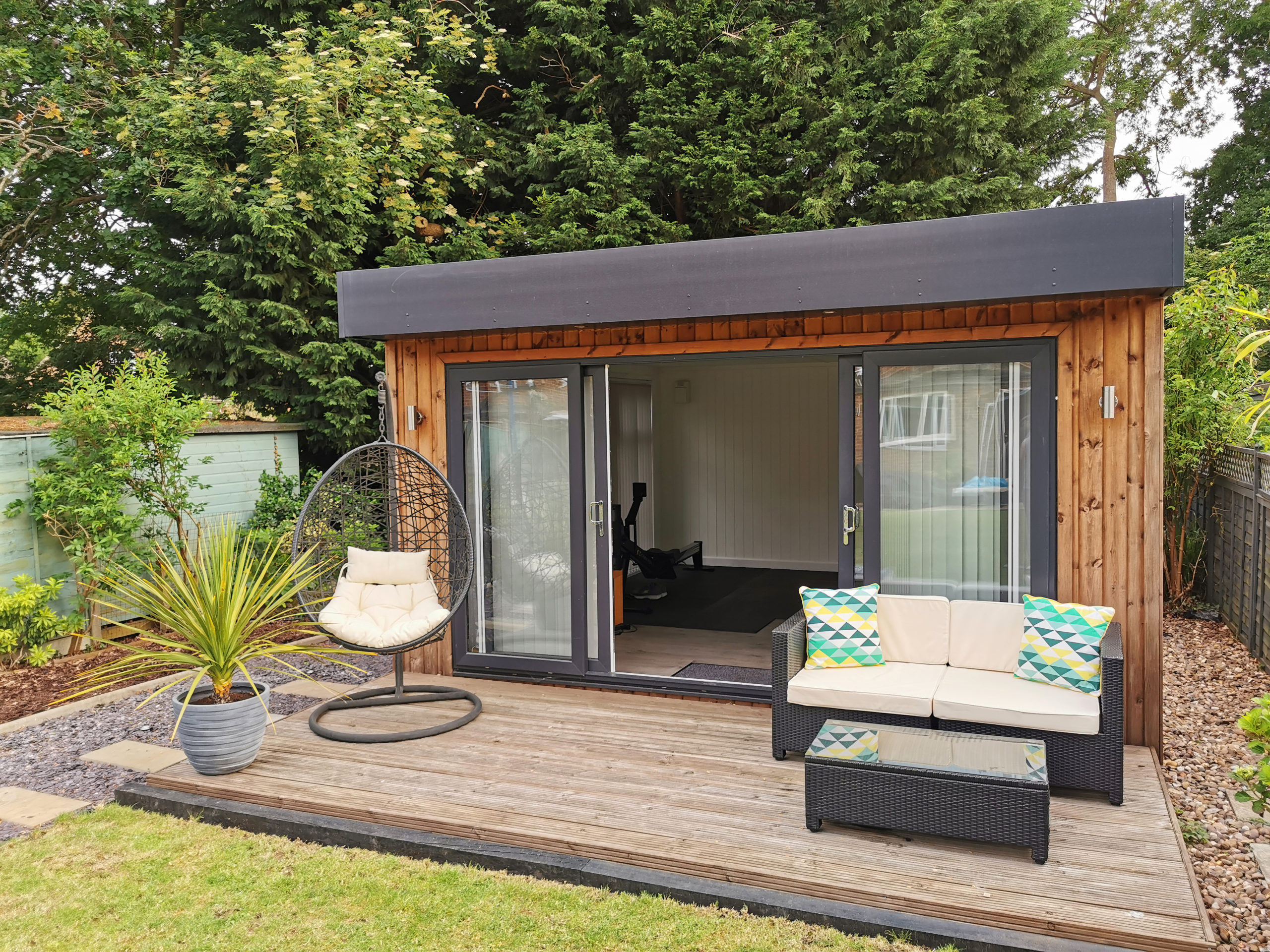 Garden Gym - Insulated Garden Rooms, Garden Offices From Cabin Master