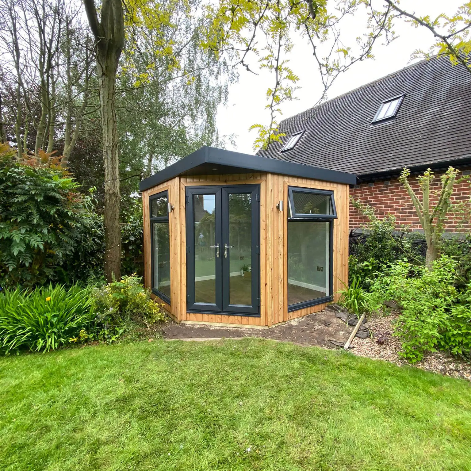 Small Garden Office | Micro Office | Cabin Master