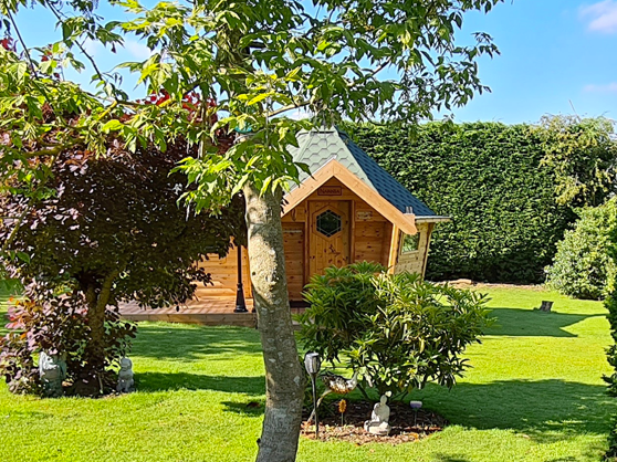 Laurie Wilson 10m² Man Cave BBQ House Case Study